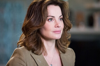 SUPERGIRL Brings in Erica Durance - STARBURST Magazine