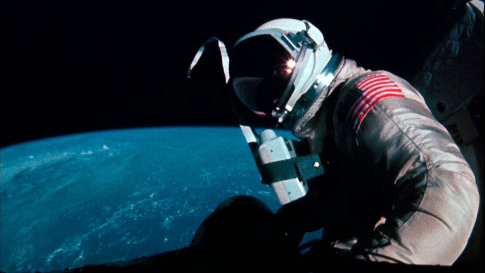 For All Mankind (1989) - STARBURST Magazine