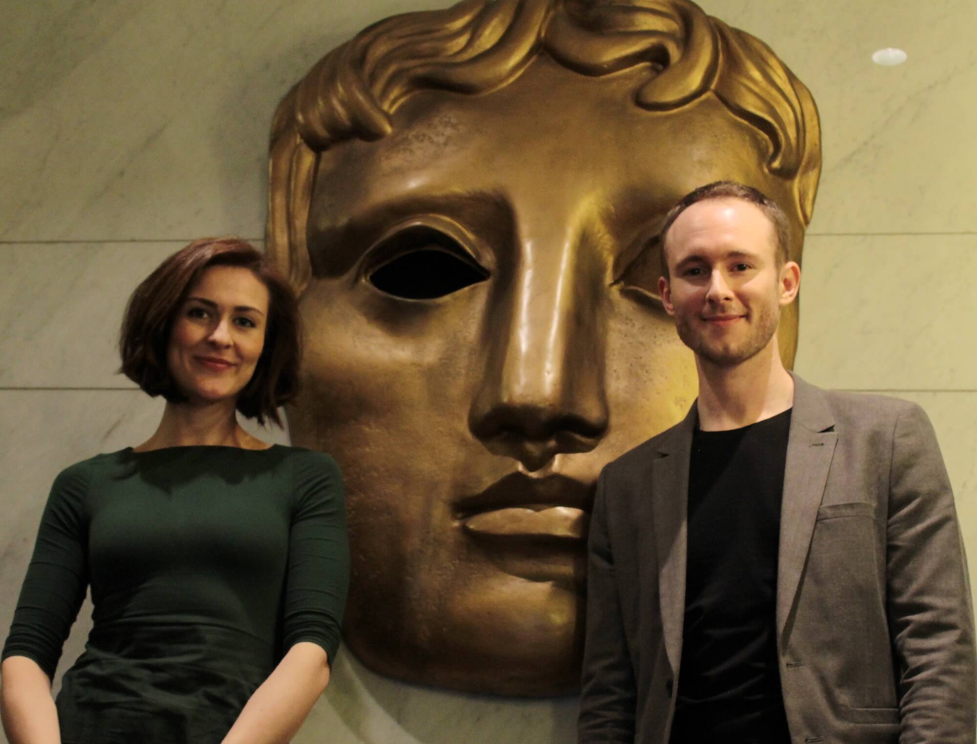 Poppy Roe & Staten Cousins Roe | A SERIAL KILLER'S GUIDE TO LIFE ...