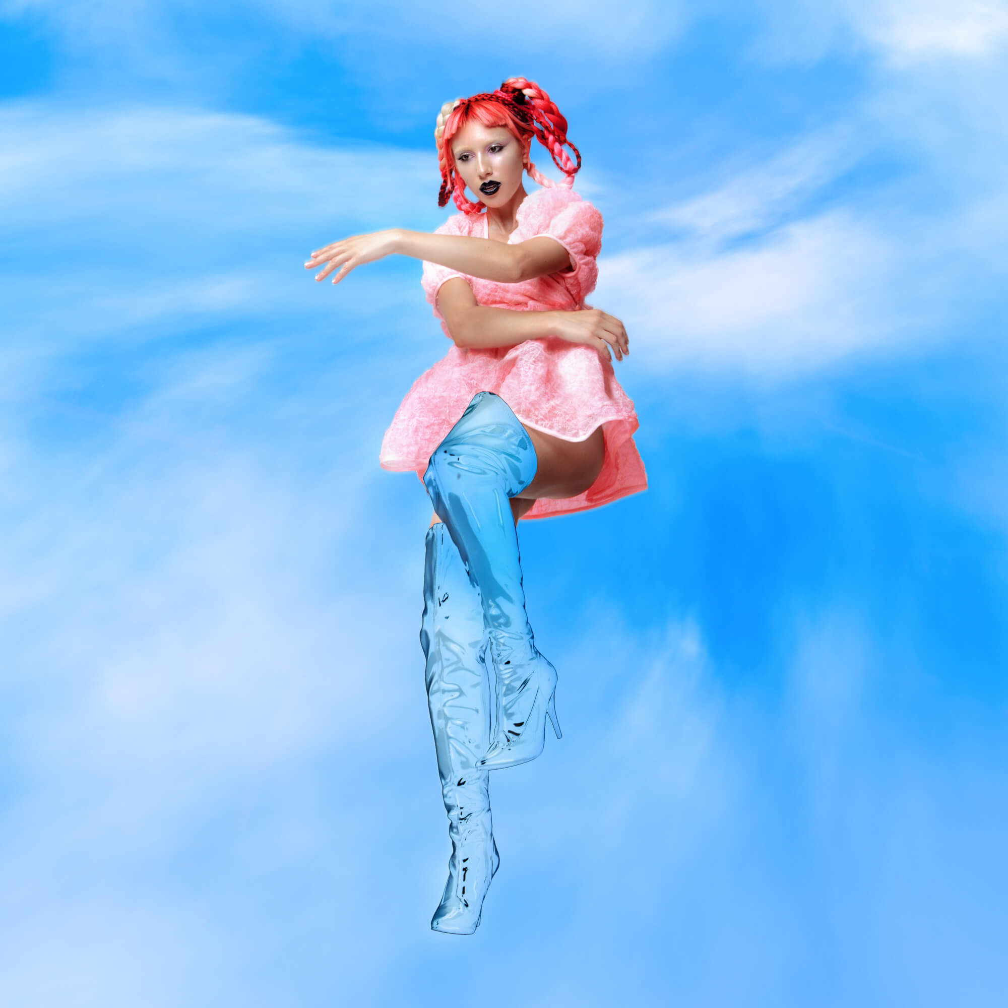 Asy Saavedra by CHARLOTTE RUTHERFORD - STARBURST Magazine