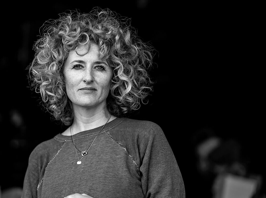 Amber Sealey | NO MAN OF GOD - STARBURST Magazine