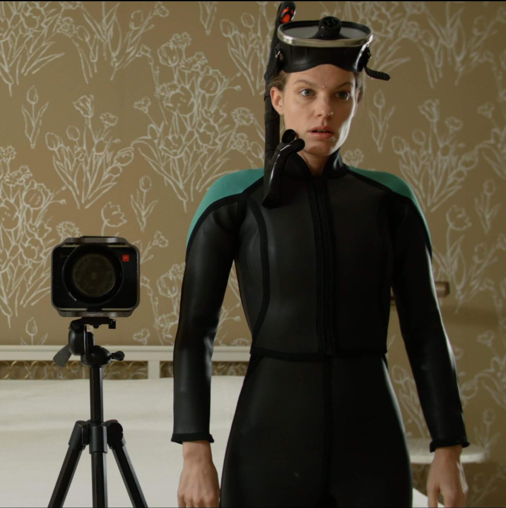 THE MIDNIGHT SWIM - STARBURST Magazine