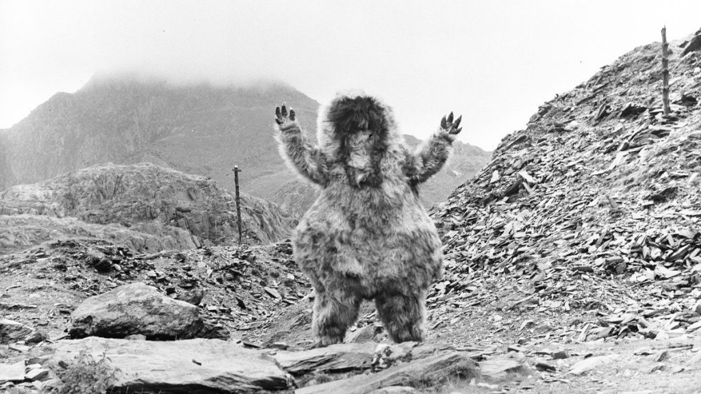 DOCTOR WHO - THE ABOMINABLE SNOWMEN - STARBURST Magazine