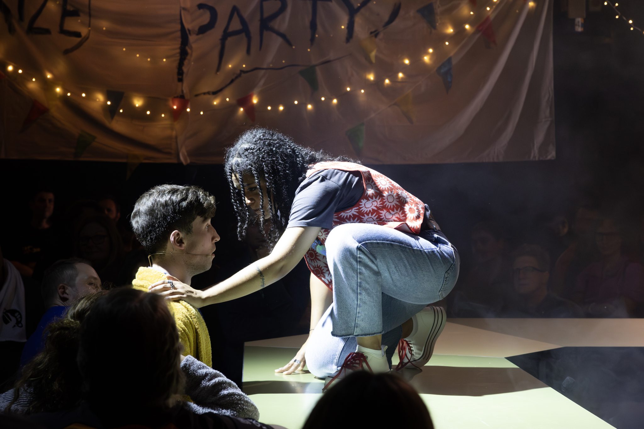 THE HITCHHIKER'S GUIDE TO THE GALAXY (2025) - STARBURST Magazine