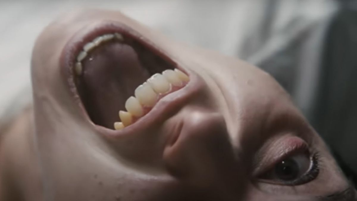 A24 Horror From THE FIRST OMEN Director Reveals Cast - STARBURST Magazine